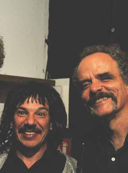 Silverio, su Disco Corcho y una masacre dance bajo una esfera disco – LINNE