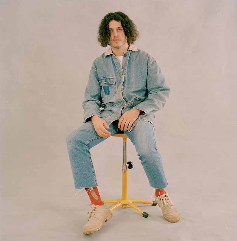 Entre lo indie y la extrañeza del amor, checa lo nuevo de Class Vee ...