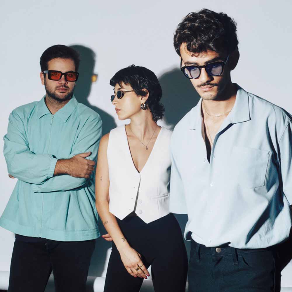 Checa este remix de Anna Prior (Metronomy) a un rico tema de Disco ...